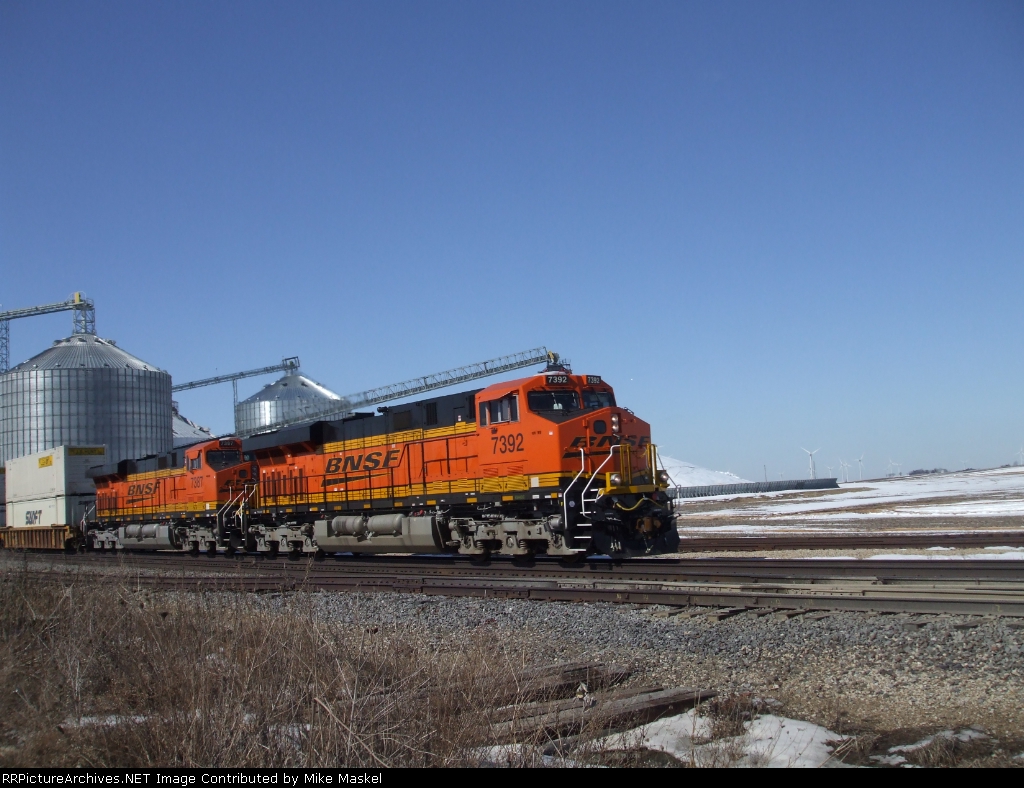 BNSF 7387